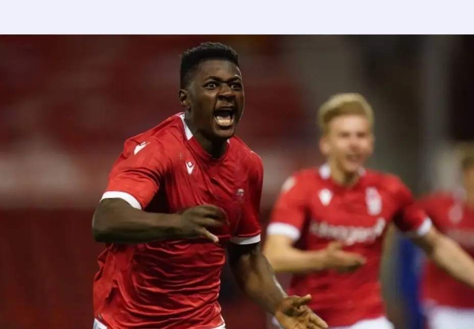 Interview exclusive de Detlef Esapa Osong | Actus foot